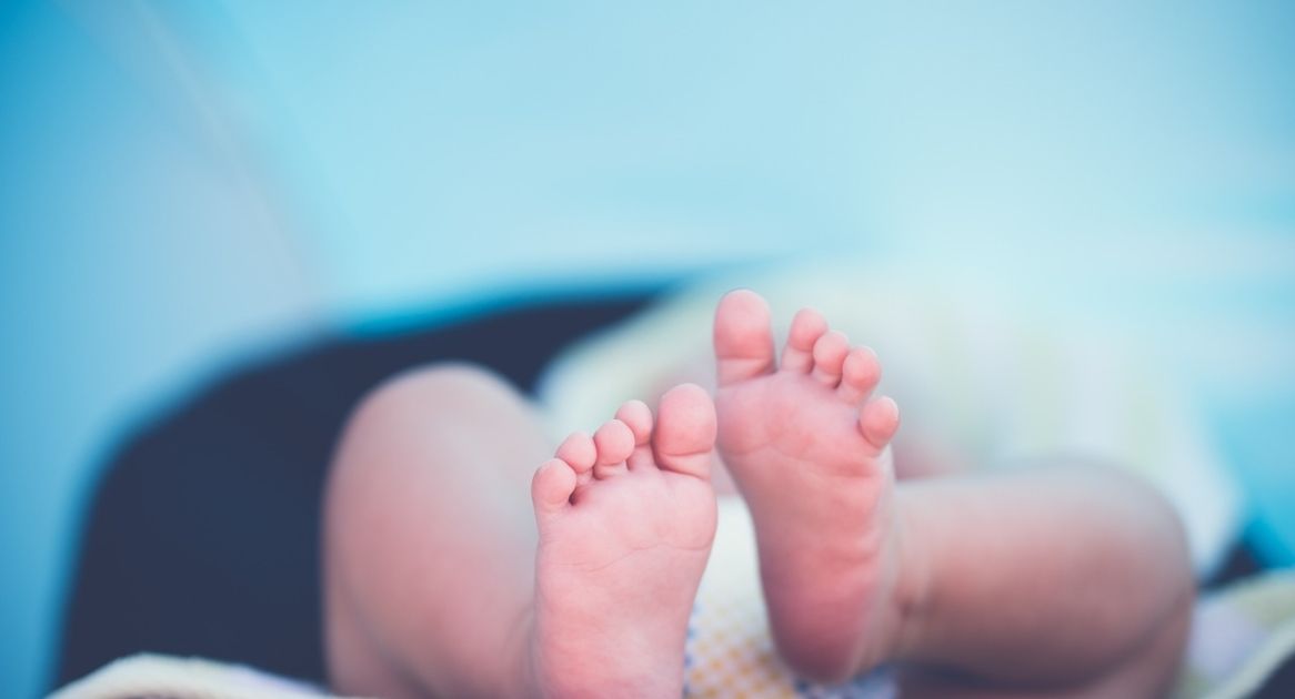 Από κατάποση τροφής έφυγε τελικά το κοριτσάκι ενός έτους στην Κω ...