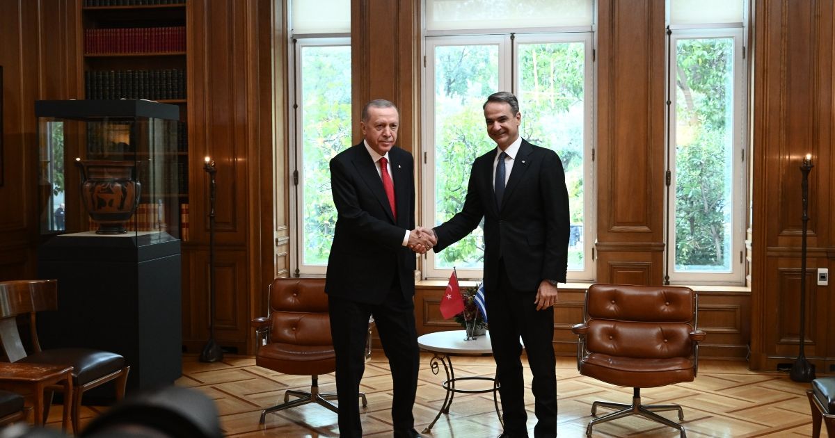 Λεπτές ισορροπίες στο ραντεβού Μητσοτάκη - Ερντογάν | Ειδησεις ...