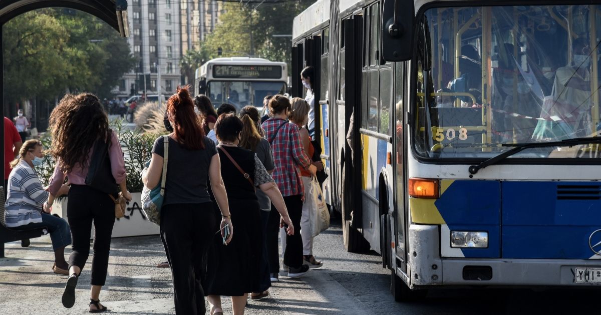 Με τροποποιημένα δρομολόγια και σήμερα η κίνηση των μέσων μαζικής ...
