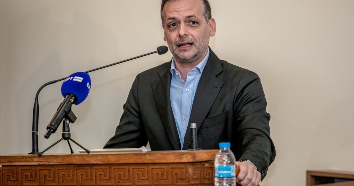 Ο Χάρης Δούκας και τα κεντροαριστερά σενάρια | Ειδησεις | Pagenews.gr