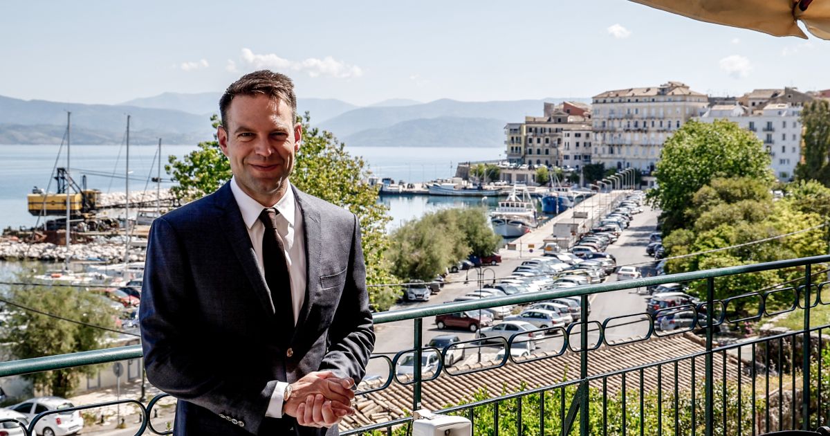 Στέφανος Κασσελάκης: «Δε φοβάμαι, δε σταματώ» - Η απάντηση στο ...