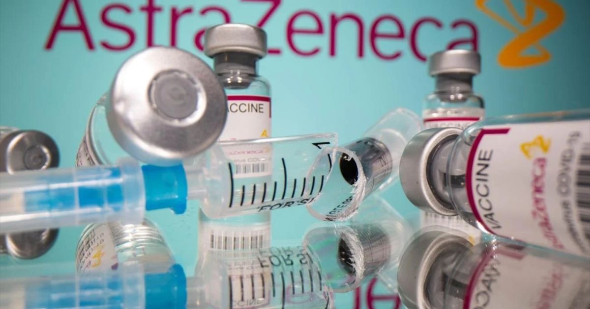 Απόσυρση εμβολίου της AstraZeneca: Ο πρόεδρος του ΕΟΦ απαντά αν υπάρχει ...