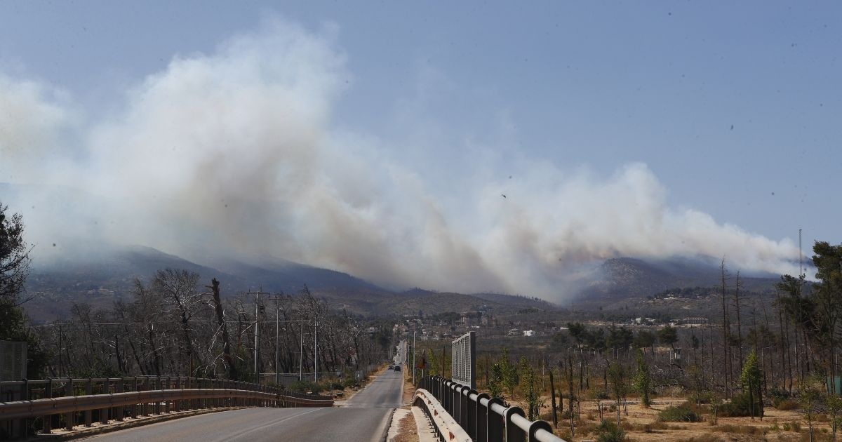 Φωτιά στην Πάρνηθα: Έκτακτες κυκλοφοριακές ρυθμίσεις - Ήχησε δύο φορές ...