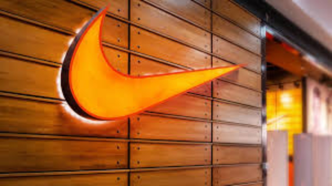Η Nike αναστέλλει τις online πωλήσεις της στην Τουρκία | Ειδησεις ...