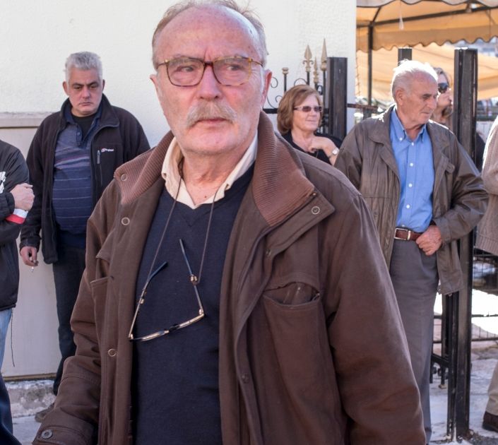 "Εφυγε" ο Ντίνος Καρύδης σε ηλικία 85 ετών - Πότε θα γίνει η κηδεία του ...