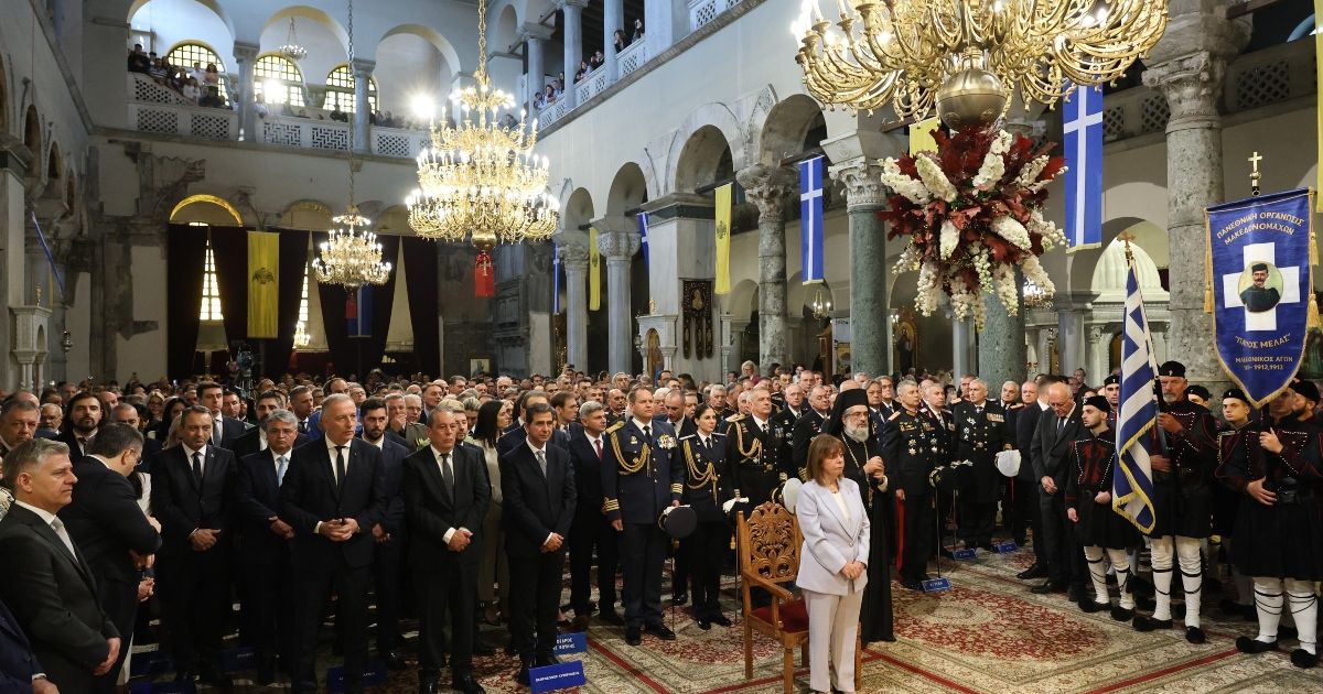 Εικόνες από τη δοξολογία στον ΙΝ του Αγίου Δημητρίου–Οι εκδηλώσεις για ...