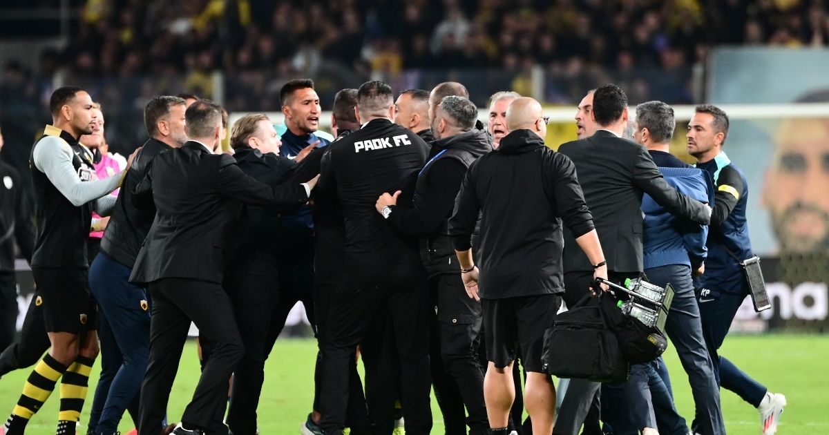 Super League: Σε απολογία Λουτσέσκου και Λαμέλα για όσα έγιναν στο ΑΕΚ ...