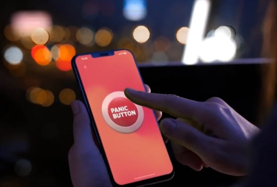 "Safe Youth" panic button for young people | Ειδησεις | Pagenews.gr