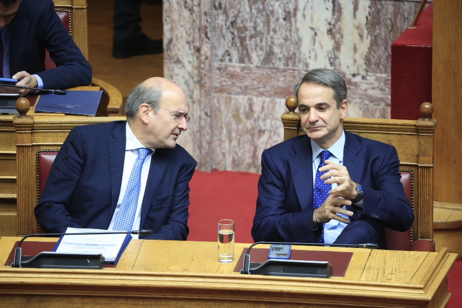 Προϋπολογισμός 2025: Τι φέρνει η νέα χρονιά και πού θα πάνε δαπάνες 80 ...