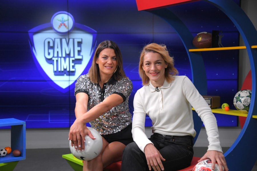 H Γιούλικα Σκαφιδά στο ΟΠΑΠ Game Time: Το ντέρμπι του Μάντσεστερ και η ...