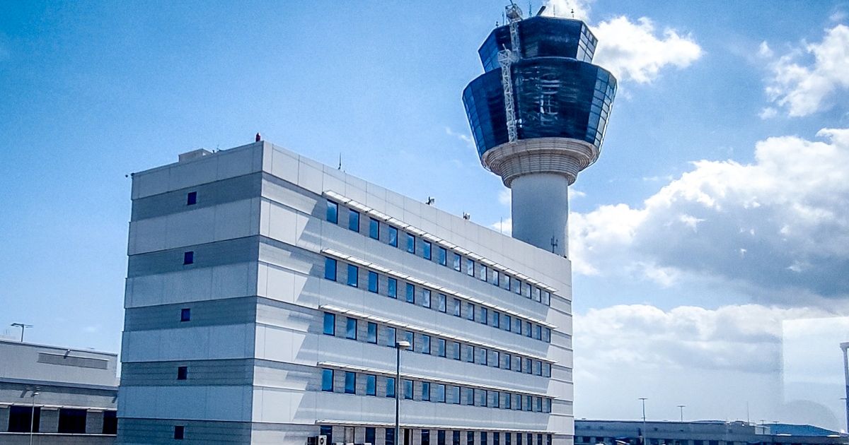 ΥΠΑ κατά ελεγκτών εναέριας κυκλοφορίας: Τι απαντά για υποστελέχωση και ...