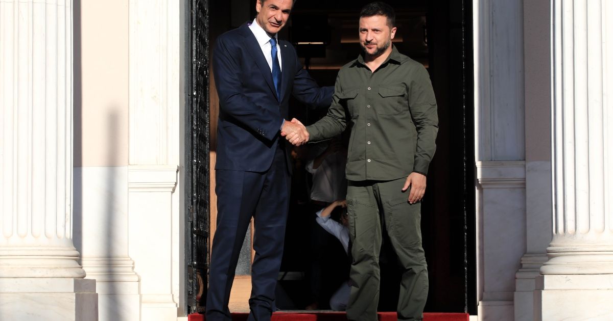 Ζελένσκι προς Μητσοτάκη: Εκτιμούμε βαθύτατα την αλληλεγγύη του ...