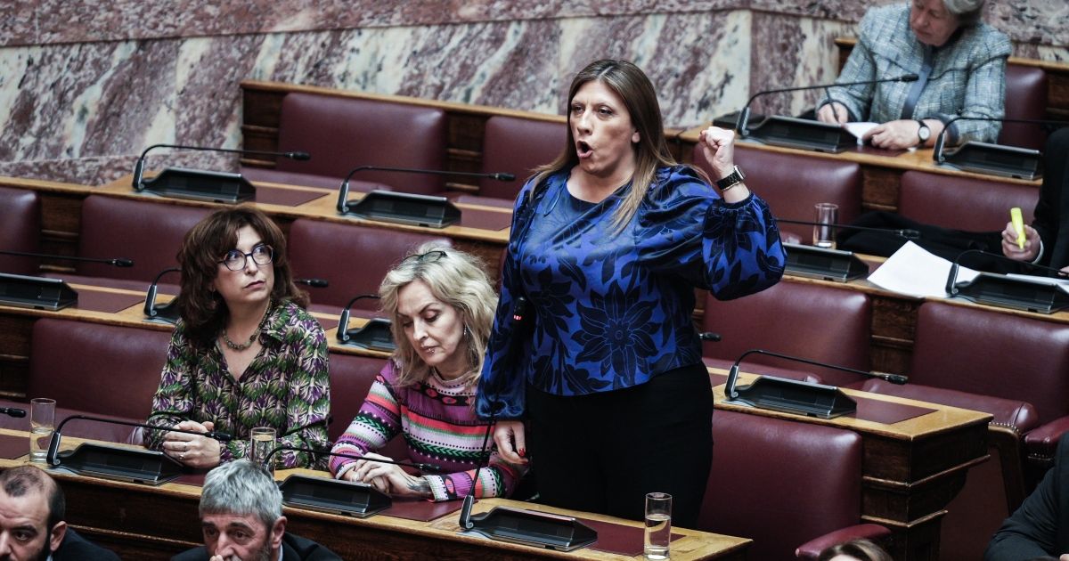 Στην αντεπίθεση ΚΚΕ, «Οδηγητής» και «Ριζοσπάστης»: Η Κωνσταντοπούλου ...