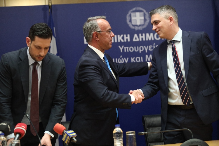 Παράδοση-παραλαβή στο υπ. Μεταφορών: Δήμας: Στοχοπροσήλωση ...