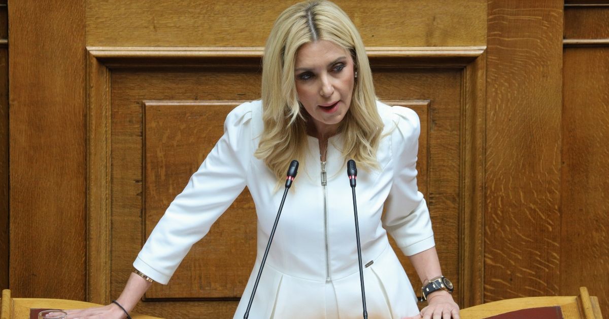 Ερώτηση στη Νίκη Κεραμέως κατέθεσαν 11 βουλευτές της ΝΔ με επικεφαλής ...