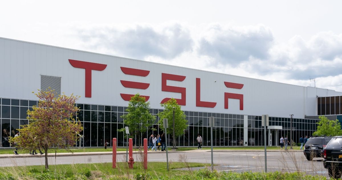 Tesla: Θα κατασκευάσει σταθμό αποθήκευσης ενέργειας στην Κίνα ...