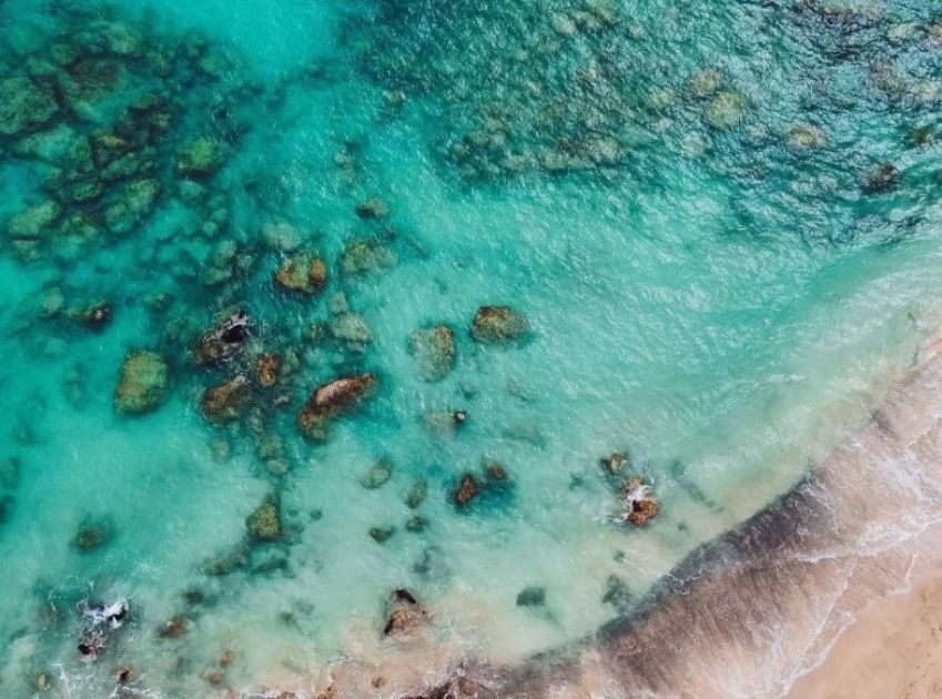 Tripadvisor 2025: Ελληνική παραλία στην κορυφή του κόσμου–Διεθνής ...