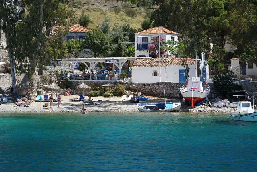 Hydra-Spetses: Greek Gov Clamps Down on Vehicles to Protect Character ...