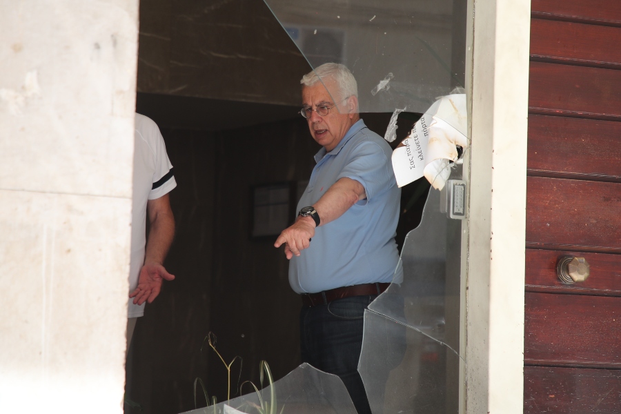ΝΔ για επίθεση στην πολυκατοικία που διαμένει ο βουλευτής Σιμόπουλος: Η ...