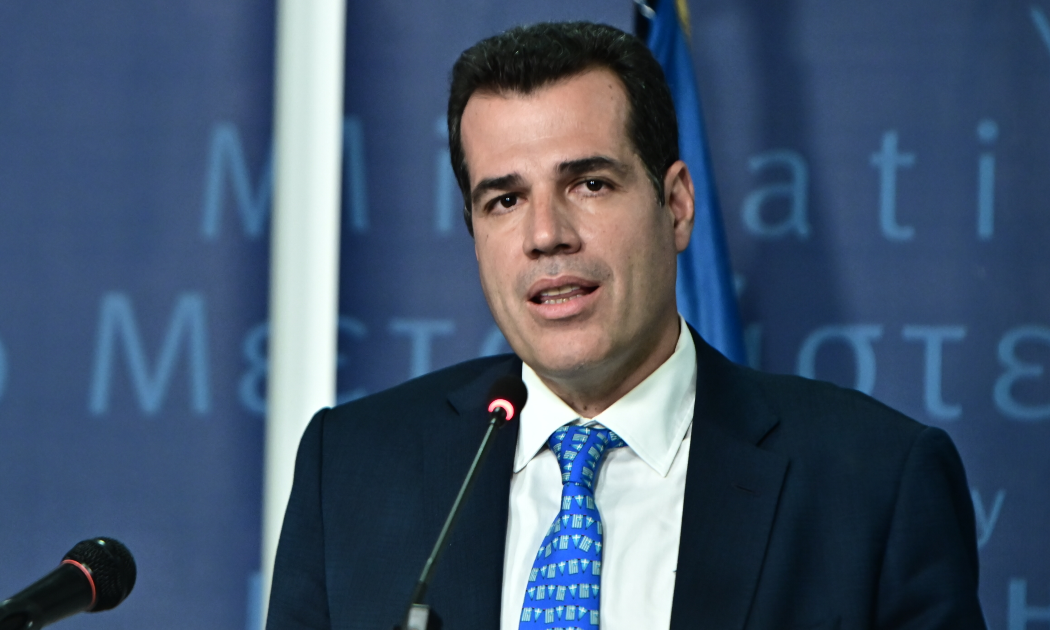 Plevris: We are moving to drastically reduce the benefits από asylum ...