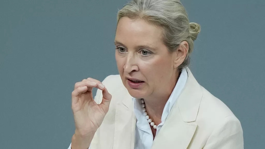 Γερμανία: «Σκέπασαν» με θόρυβο την απολογιστική συνέντευξη της Βάιντελ του AfD | Ειδησεις ...