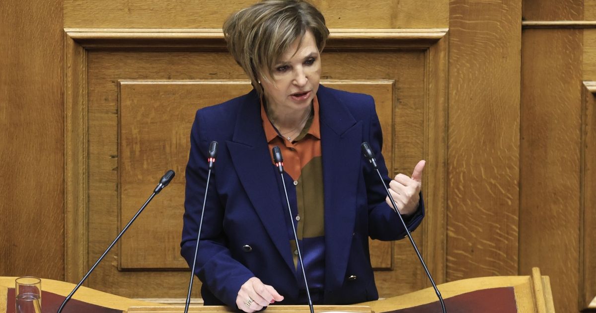 Γεροβασίλη για Τσίπρα: Δεν κορόιδεψε ούτε τη Μέρκελ ούτε τον λαό ...