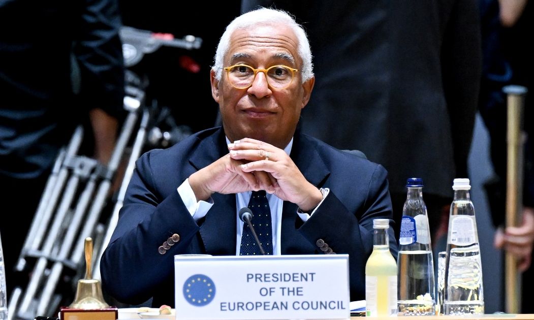 Μήνυμα Κόστα υπέρ της Φον ντερ Λάιεν για τους εμπορικούς δασμούς ...