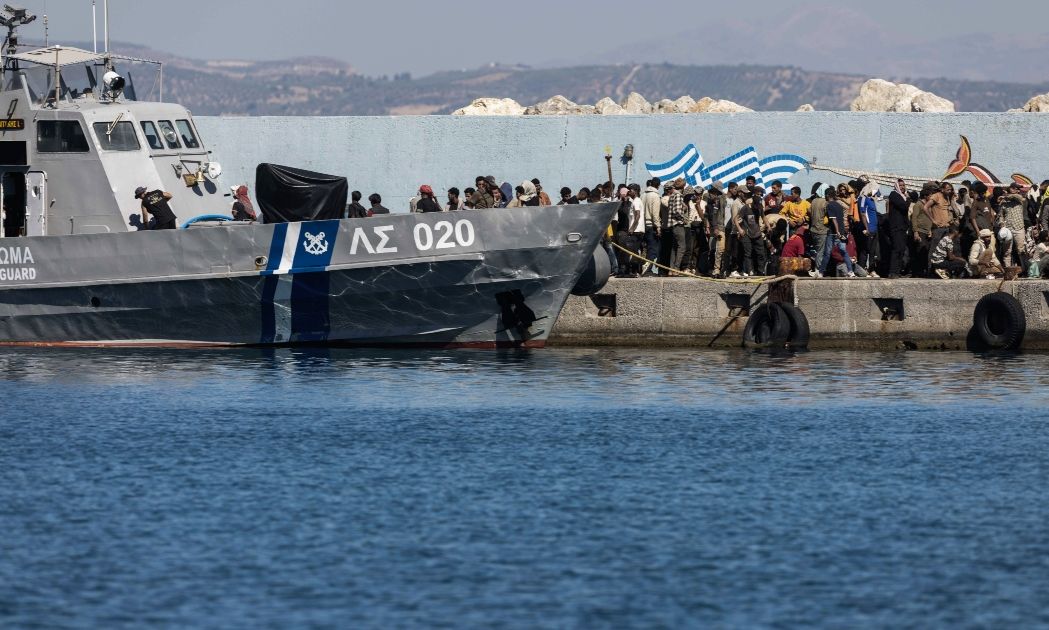 Μεταναστευτικό: Οι αποφάσεις της σύσκεψης στο υπουργείο Μετανάστευσης ...