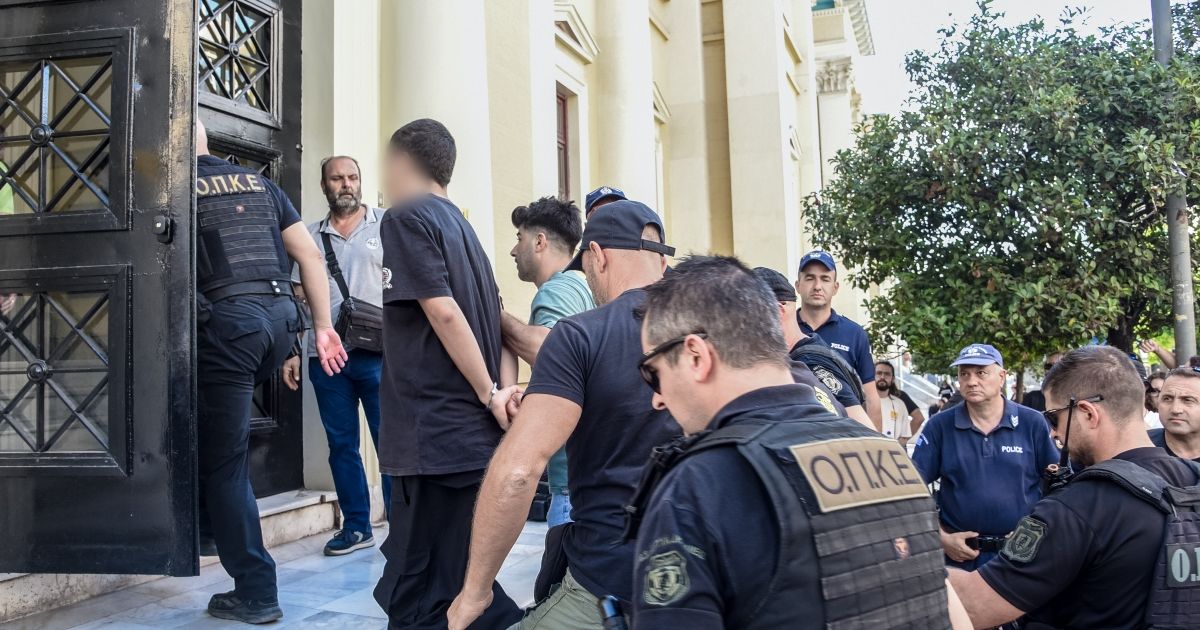 Αχαΐα: Πώς οδηγήθηκε η ΕΛΑΣ σε αυτούς που κατηγορούνται για εμπρησμό ...