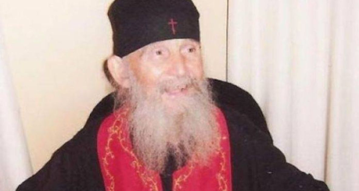 «Σοκαριστική προφητεία του Γέροντα Εφραίμ: Έρχεται φρικτή αρρώστια με ...