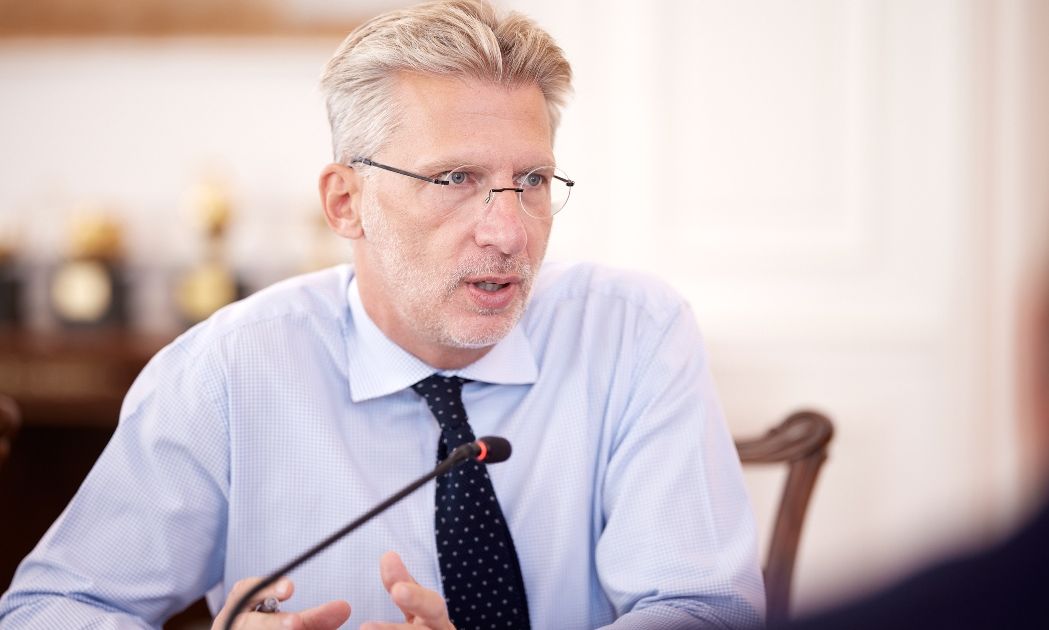 Σκέρτσος: «Μάχη οπισθοφυλακής» από την αντιπολίτευση για ένα μοντέλο ...