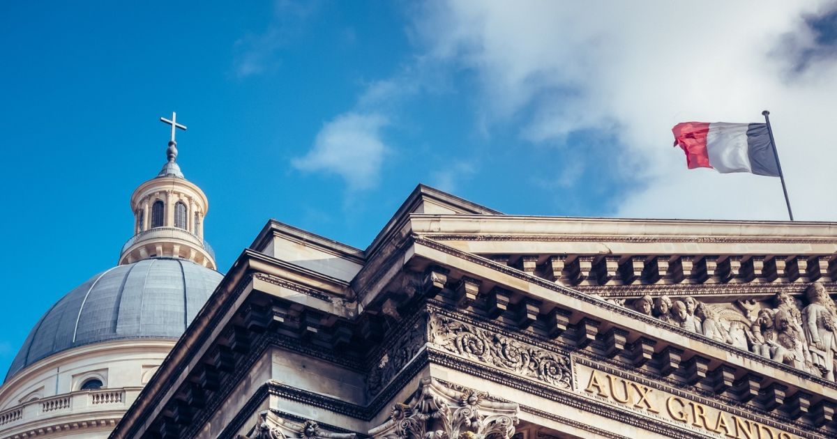 Βόμβα χρέους στη Γαλλία: 3,48 τρισ. ευρώ – Ιστορικό ρεκόρ που τρομάζει ...