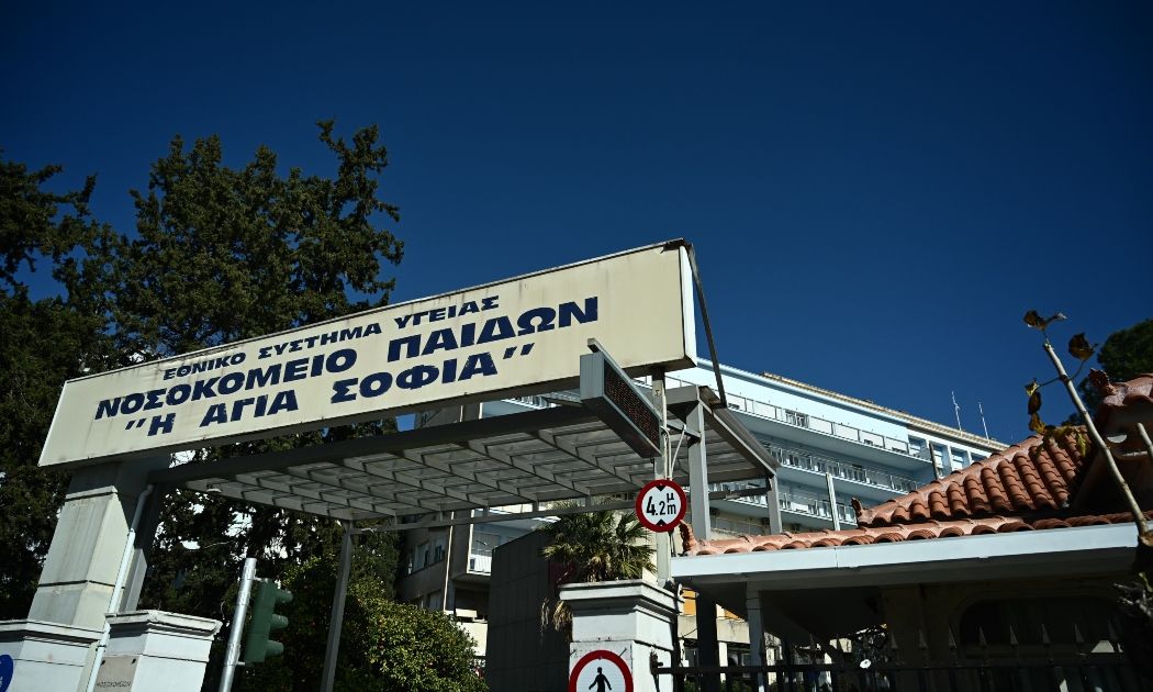 Μεγάλη ανησυχία για τη γρίπη: Στην εντατική δύο παιδιά 3 και 6 ετών, το ...